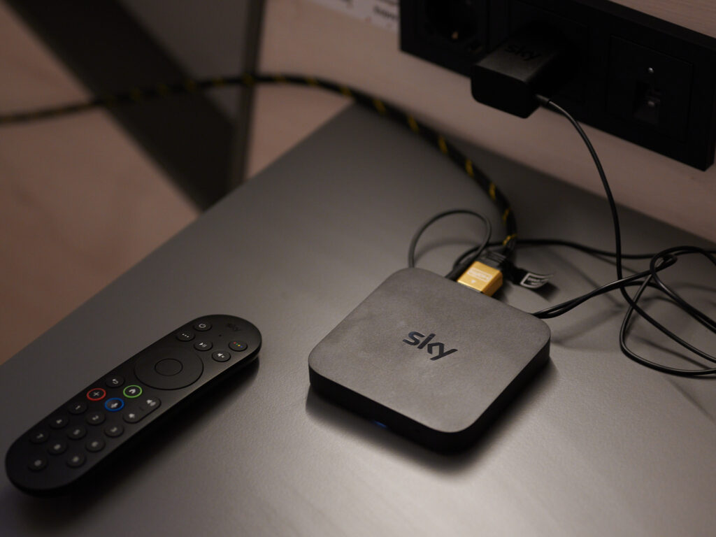 Sky Stream im Test: Box mit Macken aber gute Serien und Filme